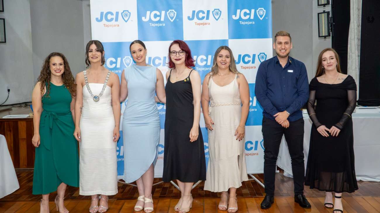Em cerimônia festiva, nova diretoria da JCI Tapejara toma posse para ...